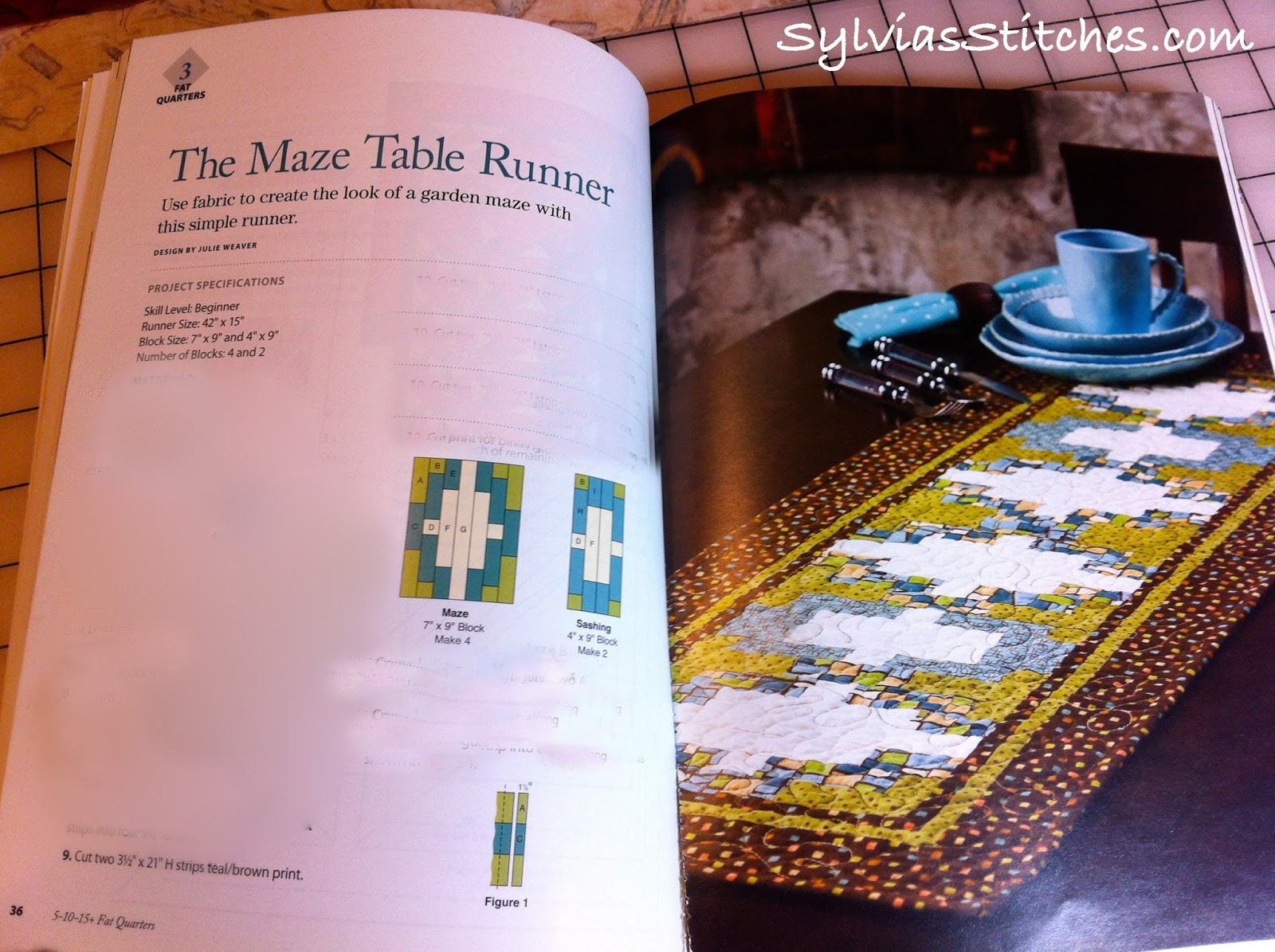 FNWF - Maze Table Runner - Sylvia's Stitches