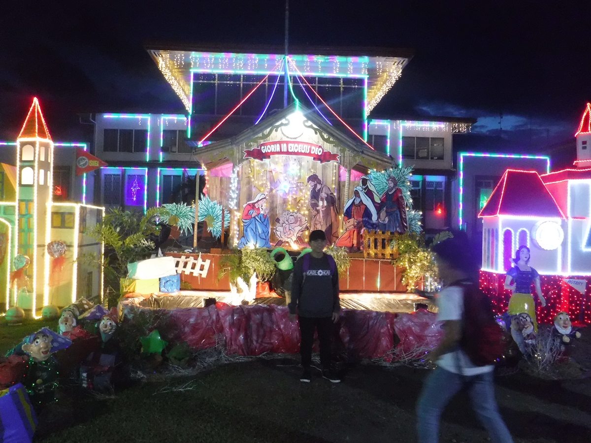 Christmas Village at Isulan Municipal Hall | SOCCSKSARGEN, Philippines ...