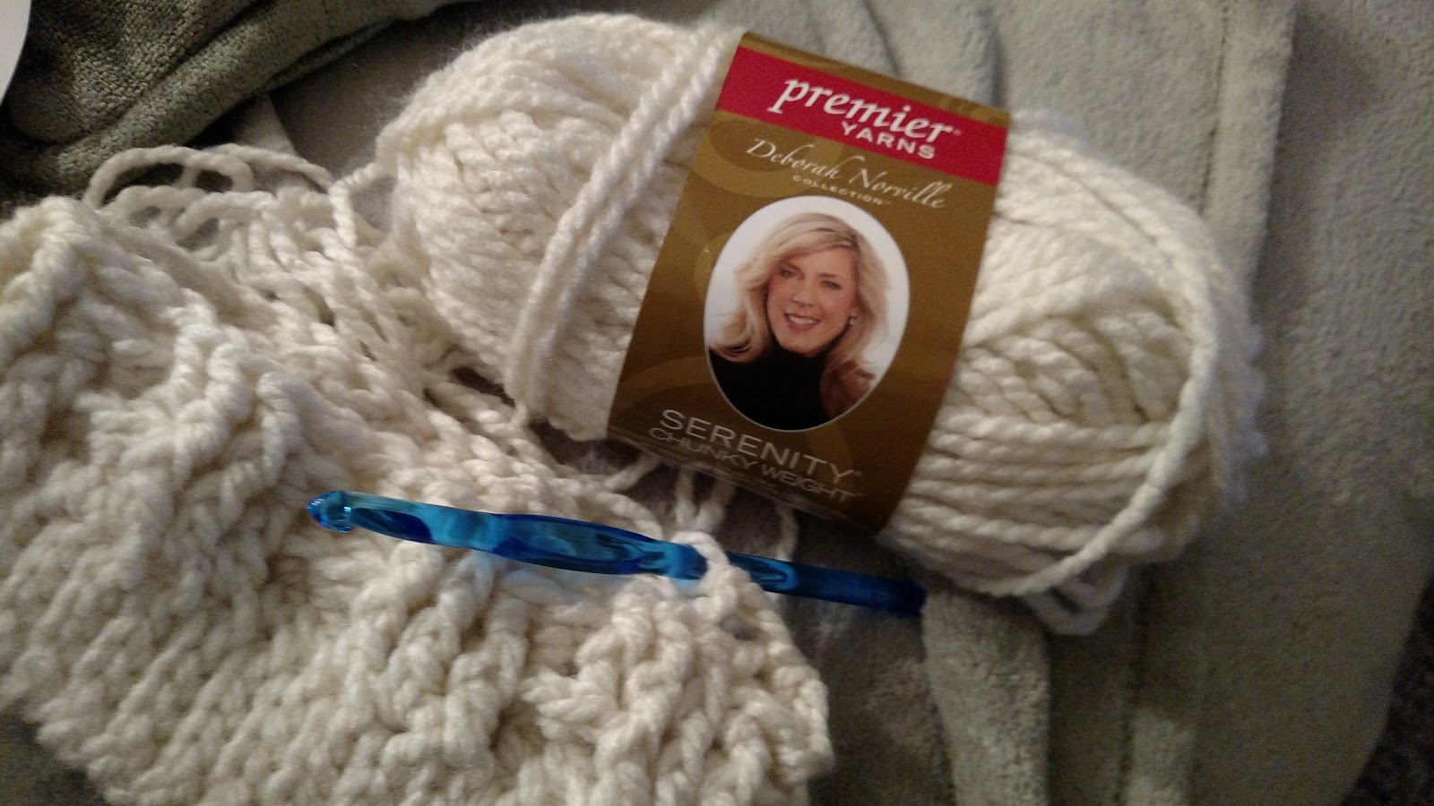 Erin's Crafty Endeavors: Super soft textured poof ball hat