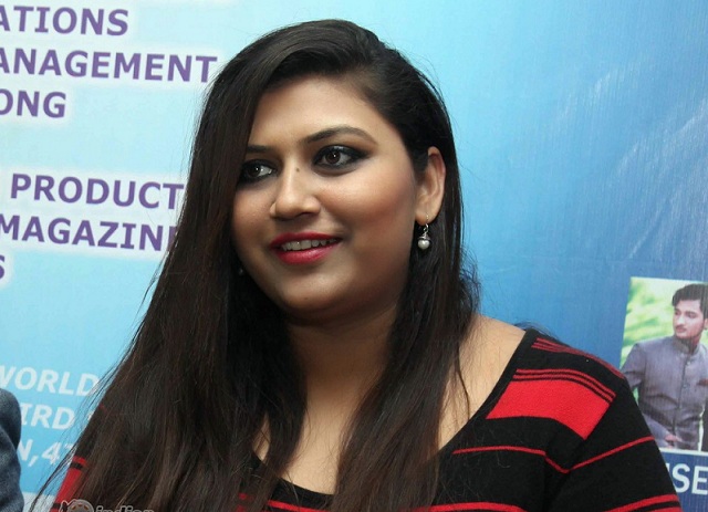 Neethu Wiki, Hd Images, Boyfriend, Affairs,Today Updates, Gallery, News