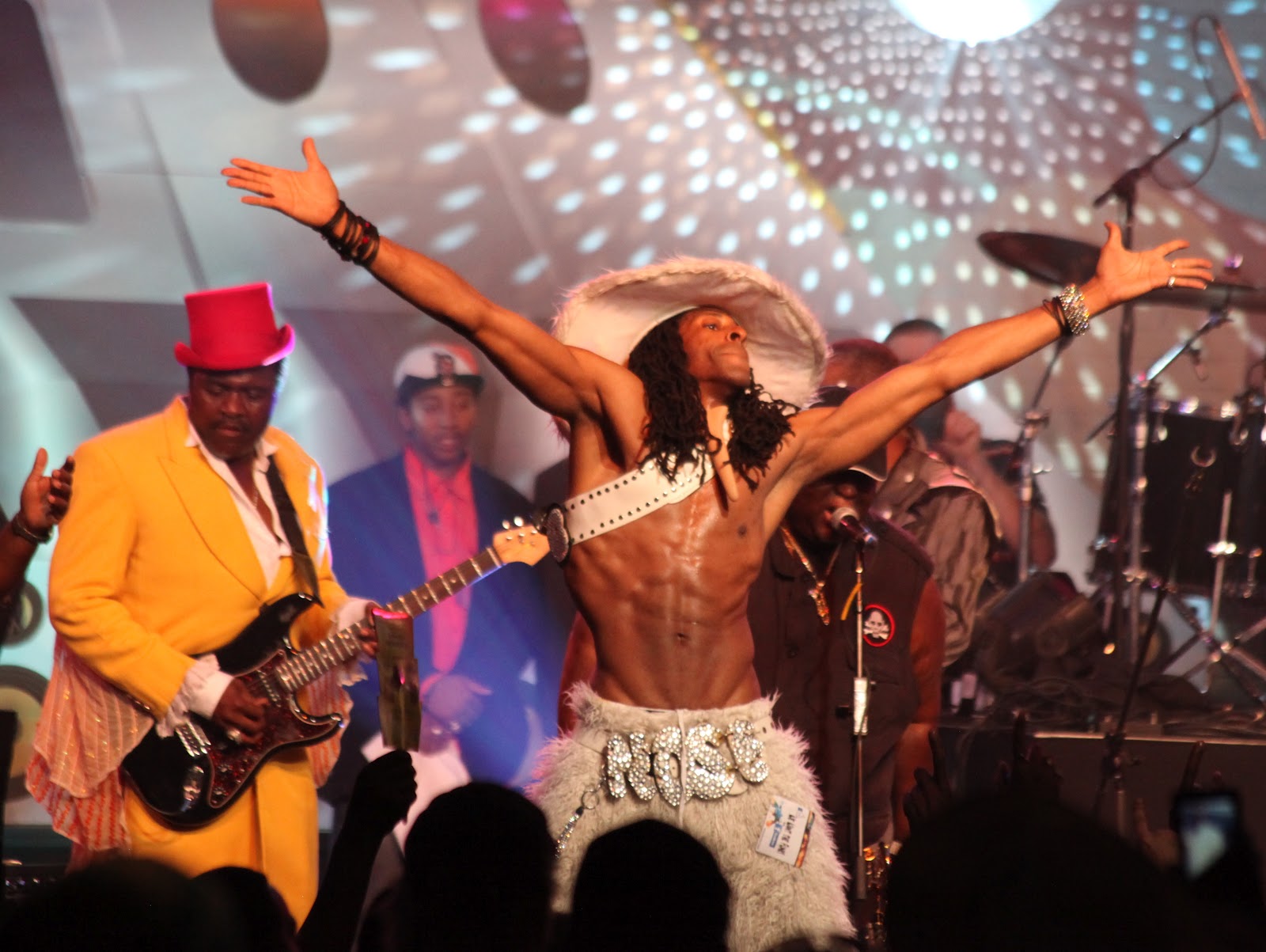 Journal of a Rock Photographer: George Clinton and the P Funk All-Stars
