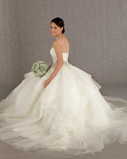 The Veluz Bride: RTW : BITHIA GOWN