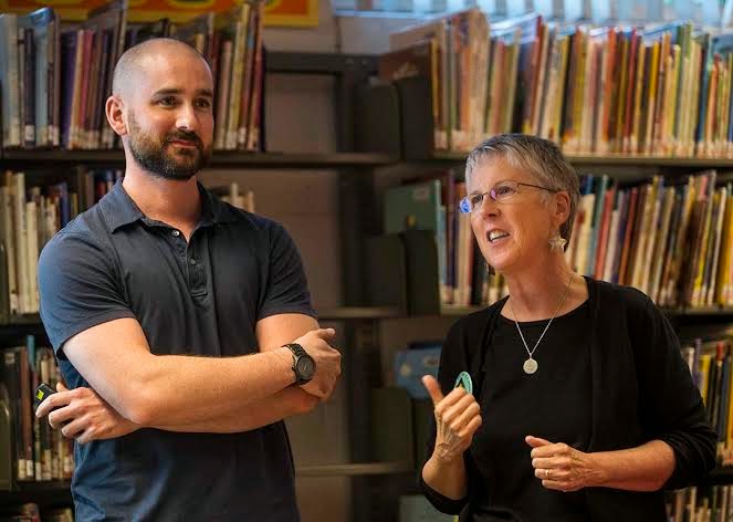 Children's Corner: Fun Times With Peter Brown