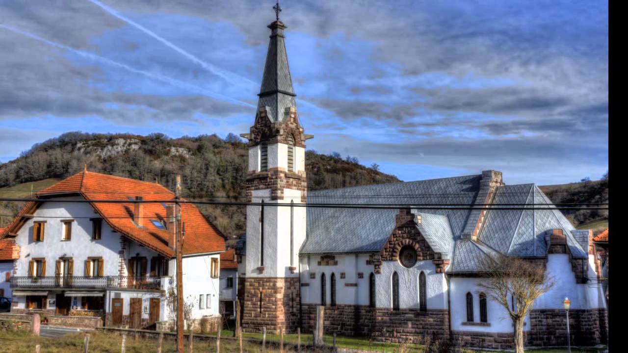 Turismo Abaurrea: Firmantes en Garralda contra la Gamazada