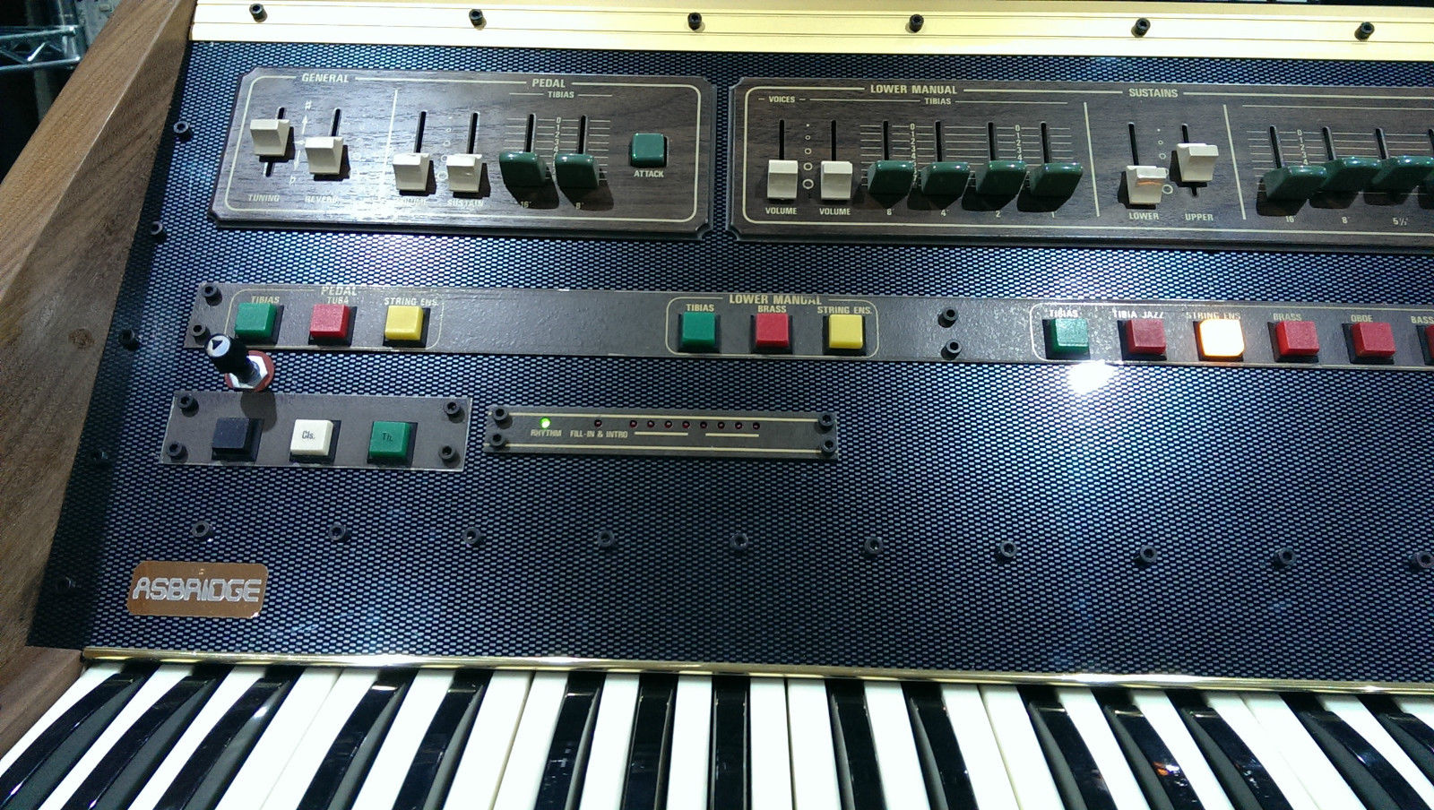 MATRIXSYNTH: Unique Hand Built Synthesizer