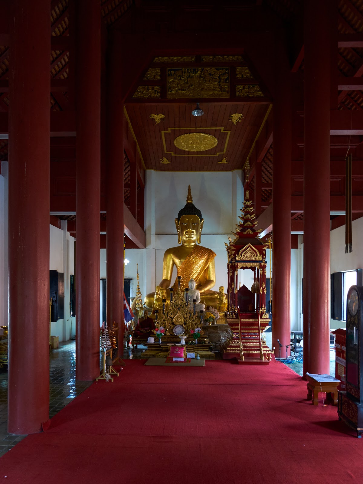 Hello Talalay: Wat Jet Lin In Chiang Mai