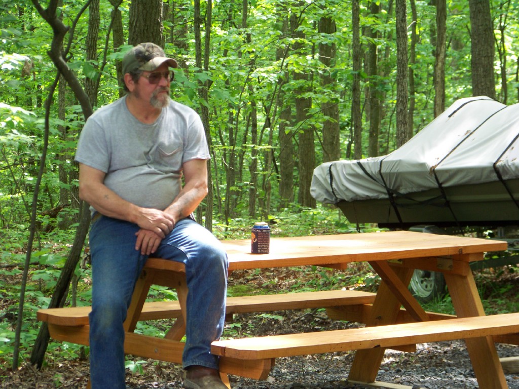 Beckys Bytes Spent The Afternoon Sitting Under The Trees At The Picnic Table