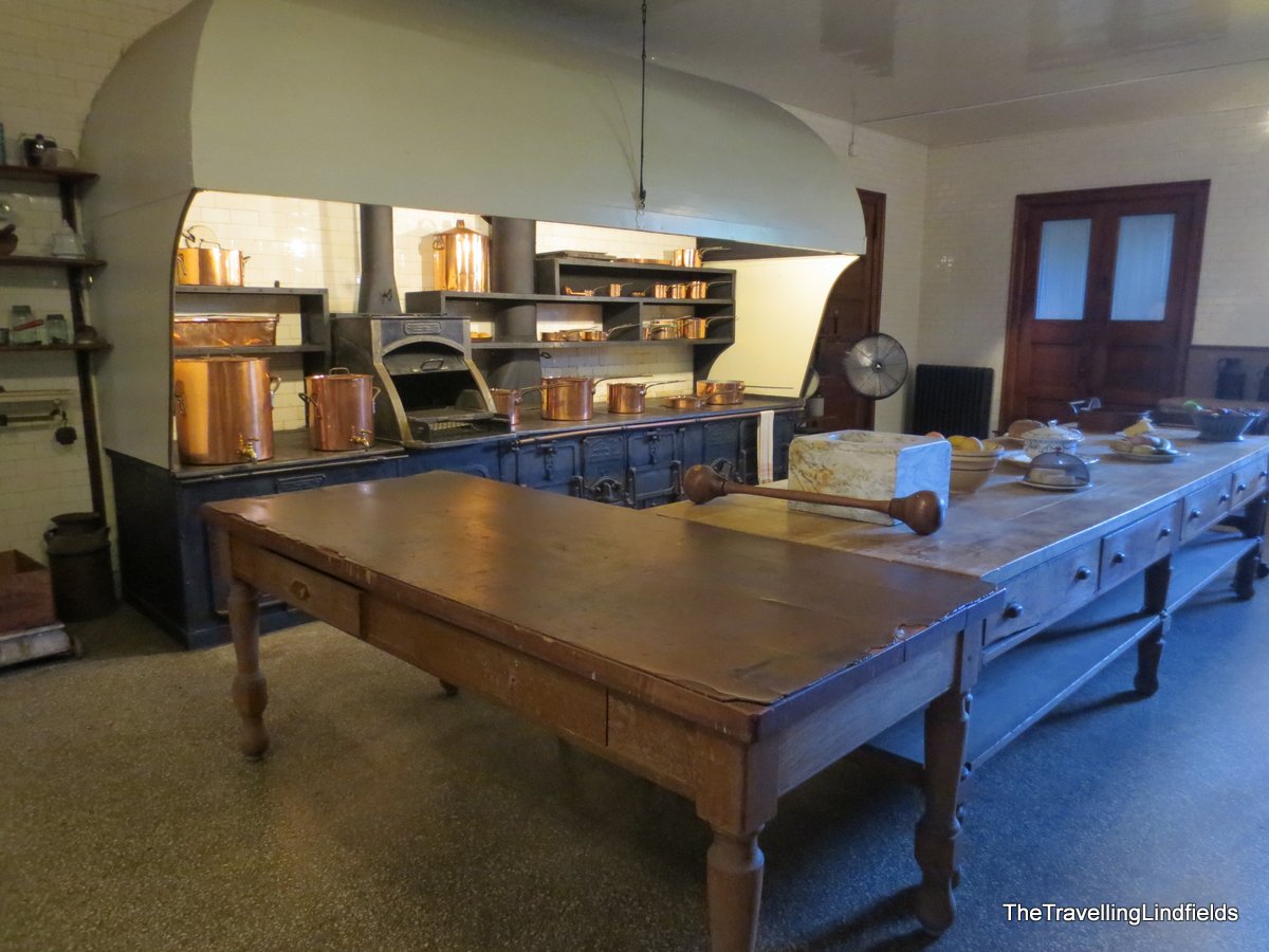 The Travelling Lindfields: The Servant Life Tour at The Elms - a ...