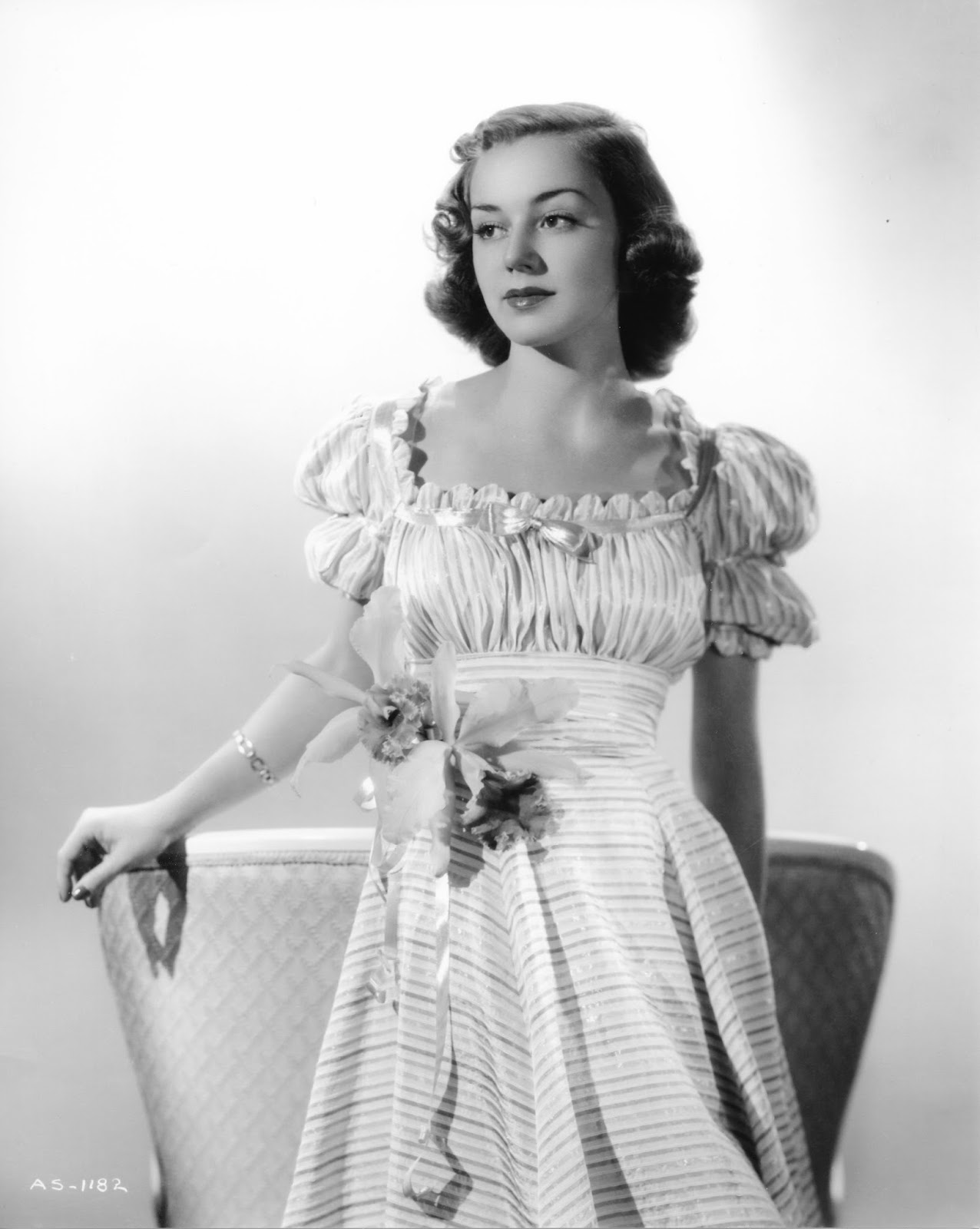 Slice of Cheesecake: Mala Powers, pictorial