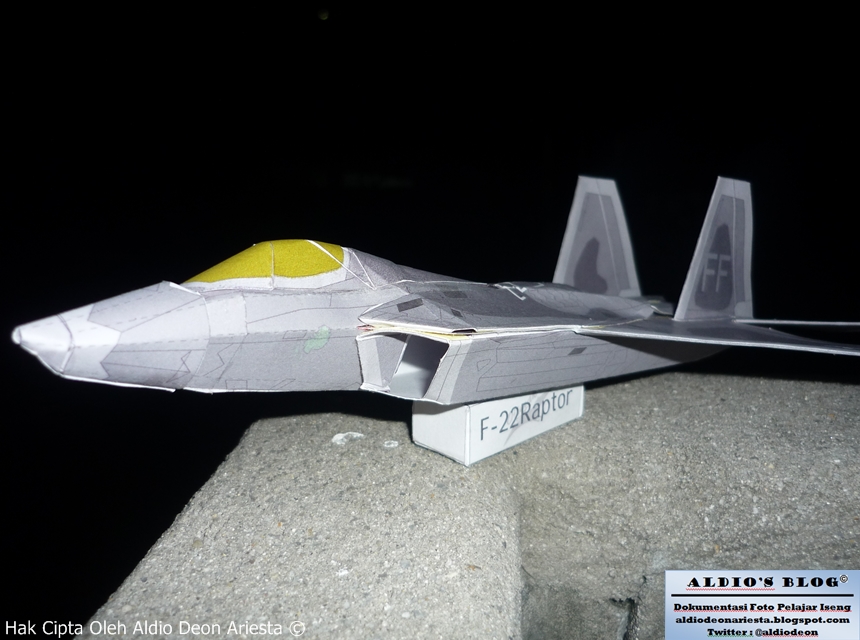 Hasil Iseng Di Tengah Malam : Papercraft T-45 & F-22 Raptor | Galeri ...