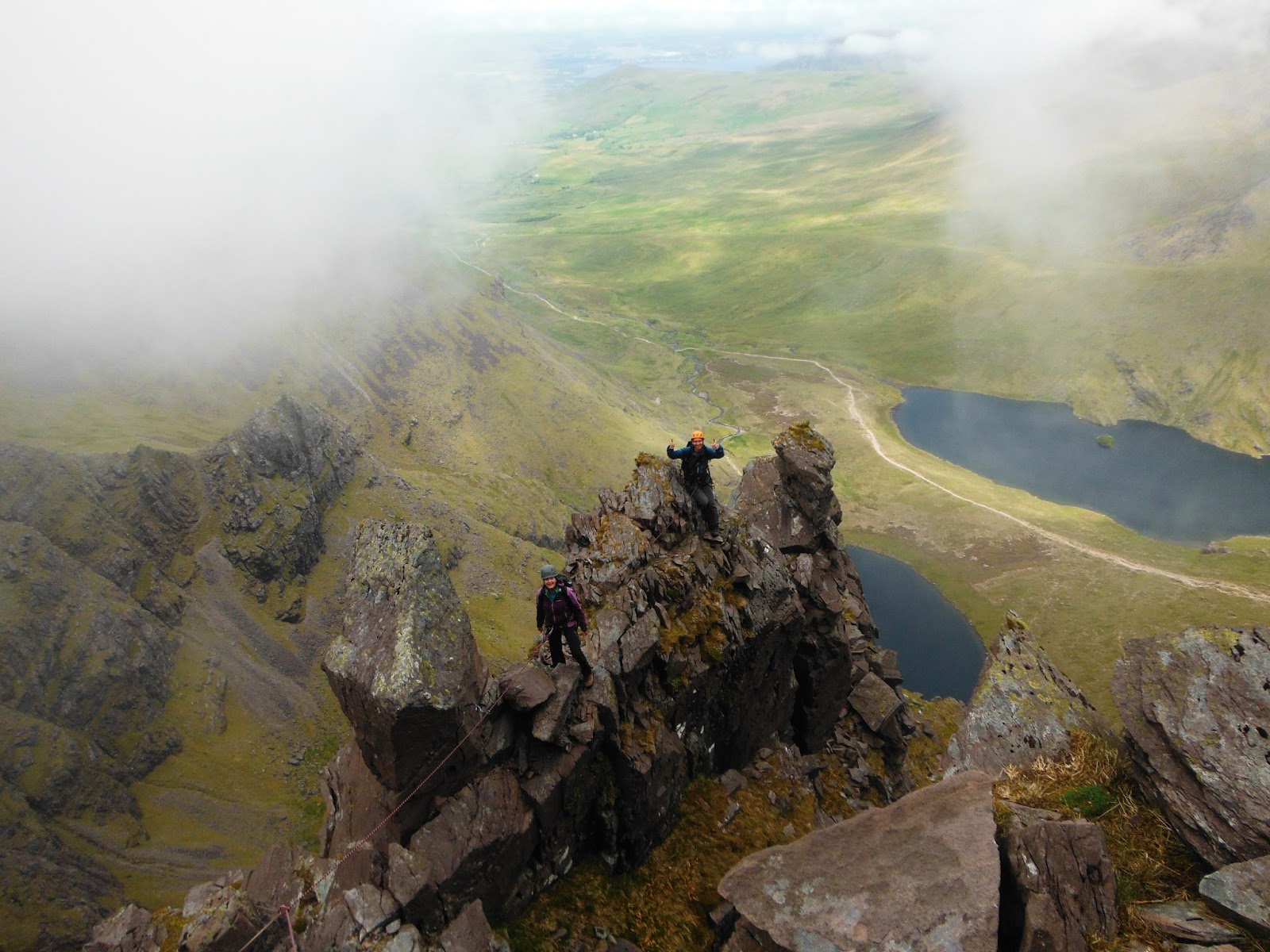 A simply Sensational day on the classic Howling Ridge... - Kerry Climbing