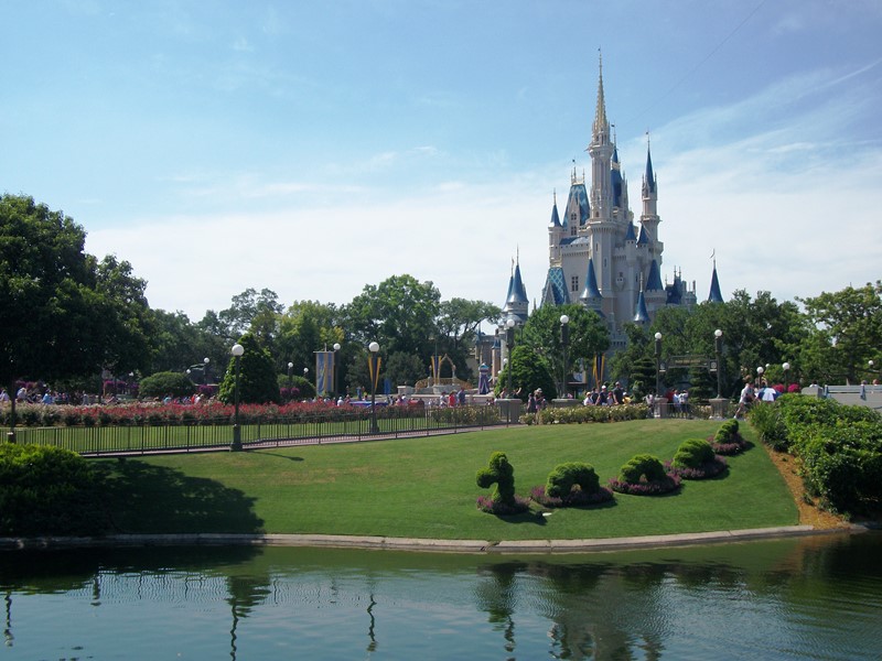 Main Street Gazette: Main Gate