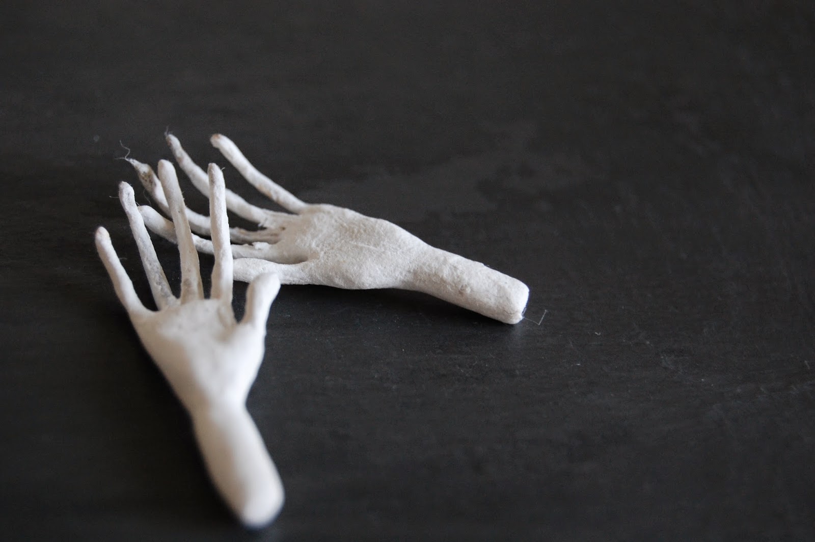 Anthropomorphica: Of Bone Trees and Old Cloth