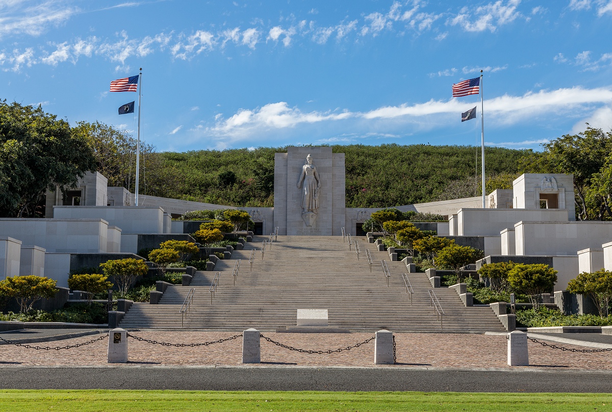 Bitstop: National Memorial Cemetery of the Pacific