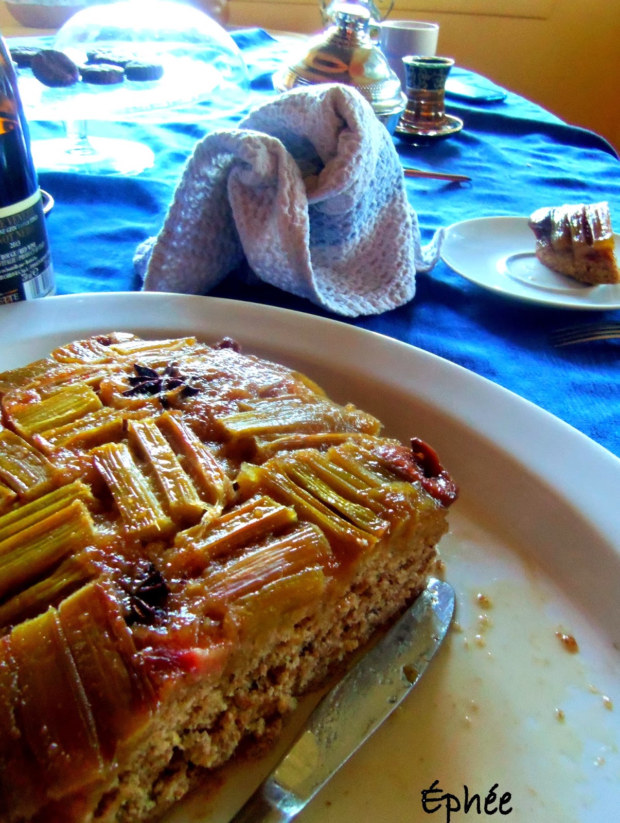 Renversé à la rhubarbe et aux figues