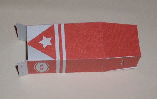 The Papercraft Post: Mini Milk Cartons & Crates