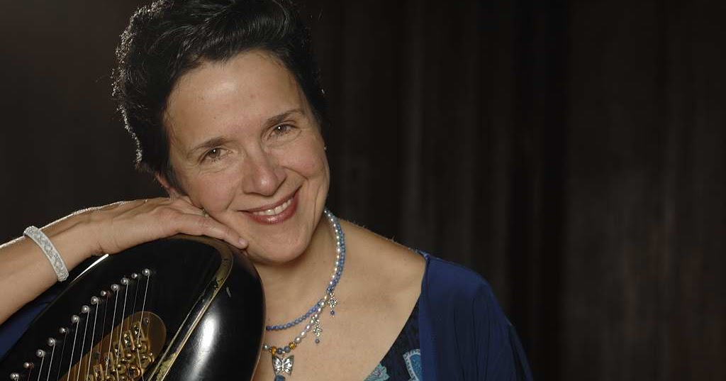 Janet Paulus's Instagram, Twitter & Facebook on IDCrawl