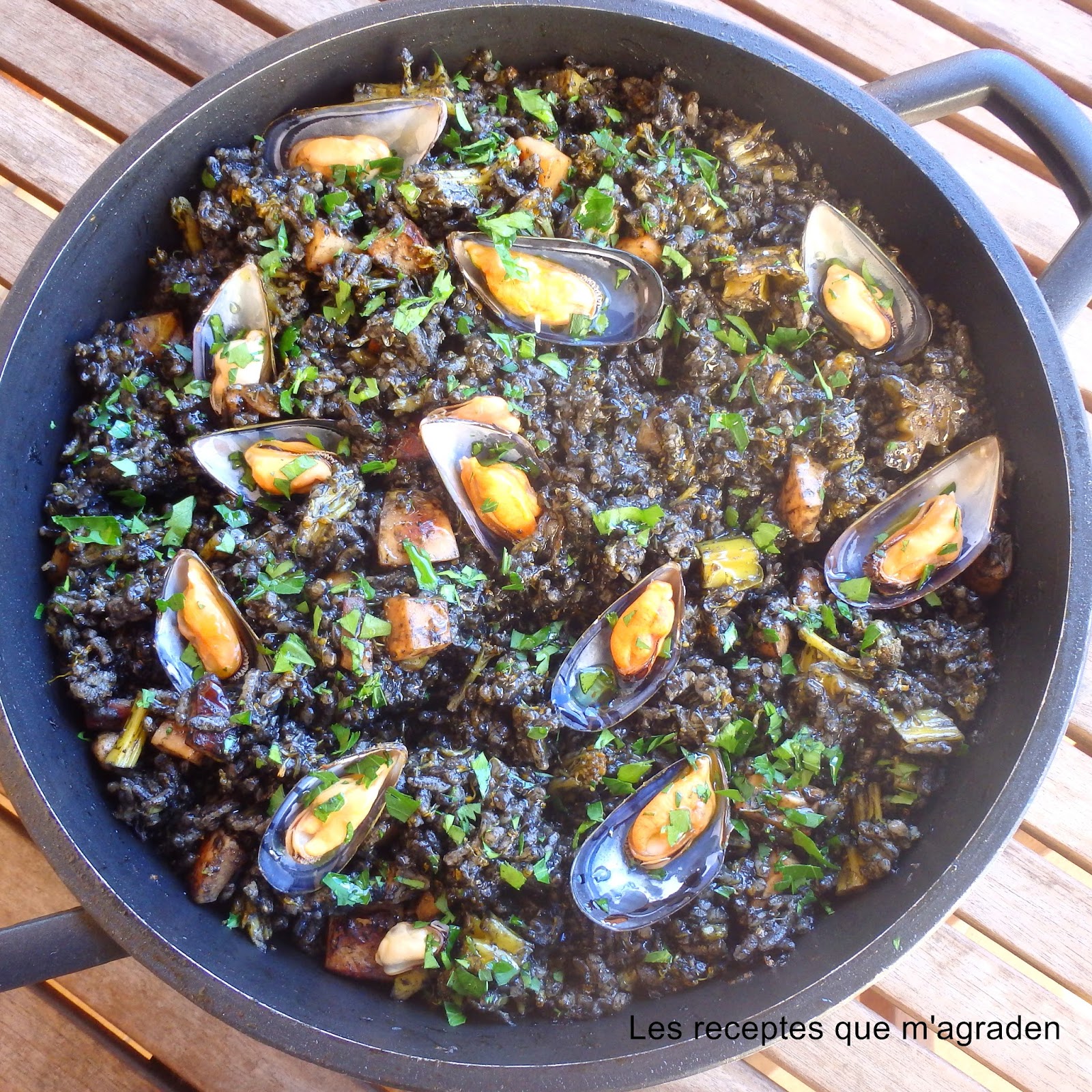 Les receptes que m'agraden: Arroz negro con mejillones exprés