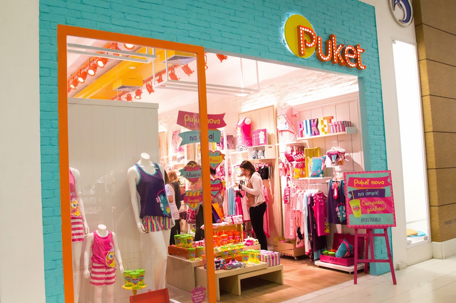 Divagando Alto: Loja nova da Puket