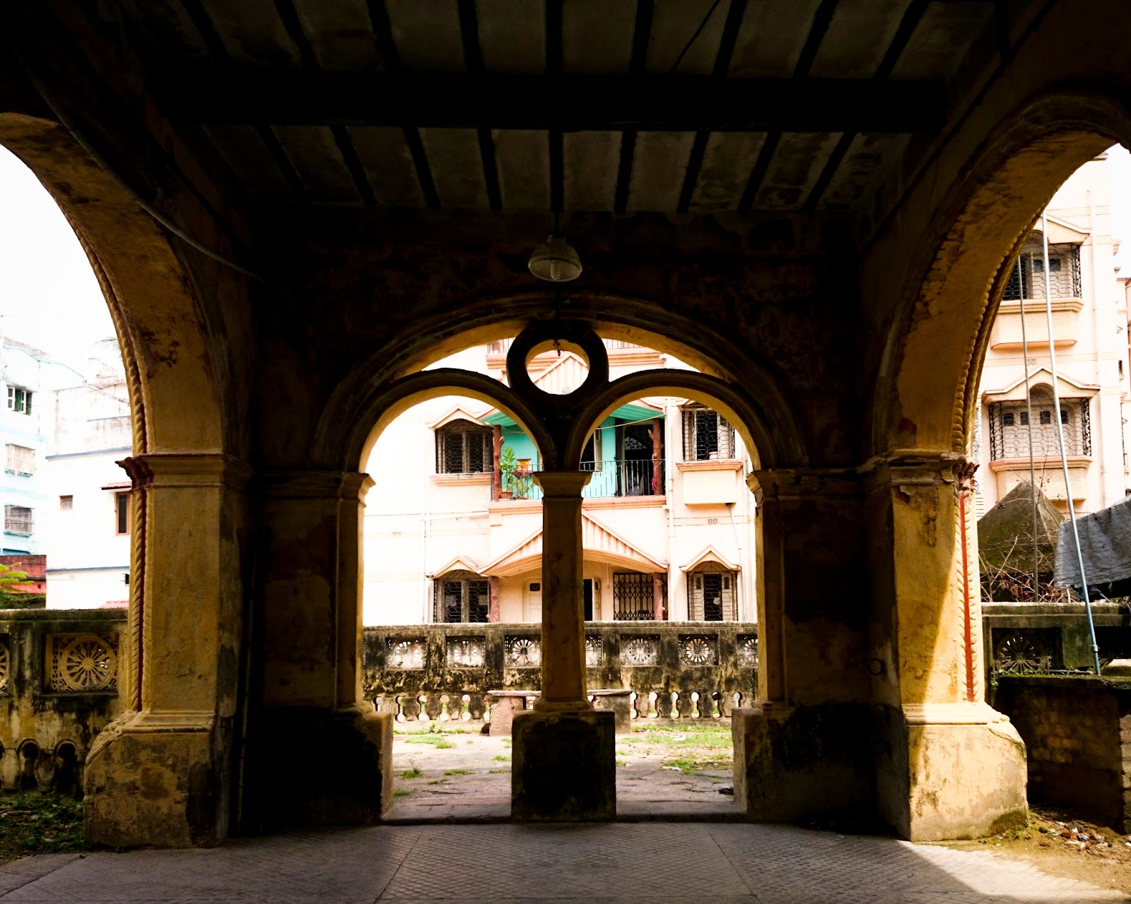 The Concrete Paparazzi: Serampore Rajbari