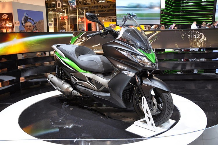 2014 Kawasaki J 300 (2014 คาวาซากิ J 300) นวัตกรรมใหม่พร้อมความคล่องตัว ...