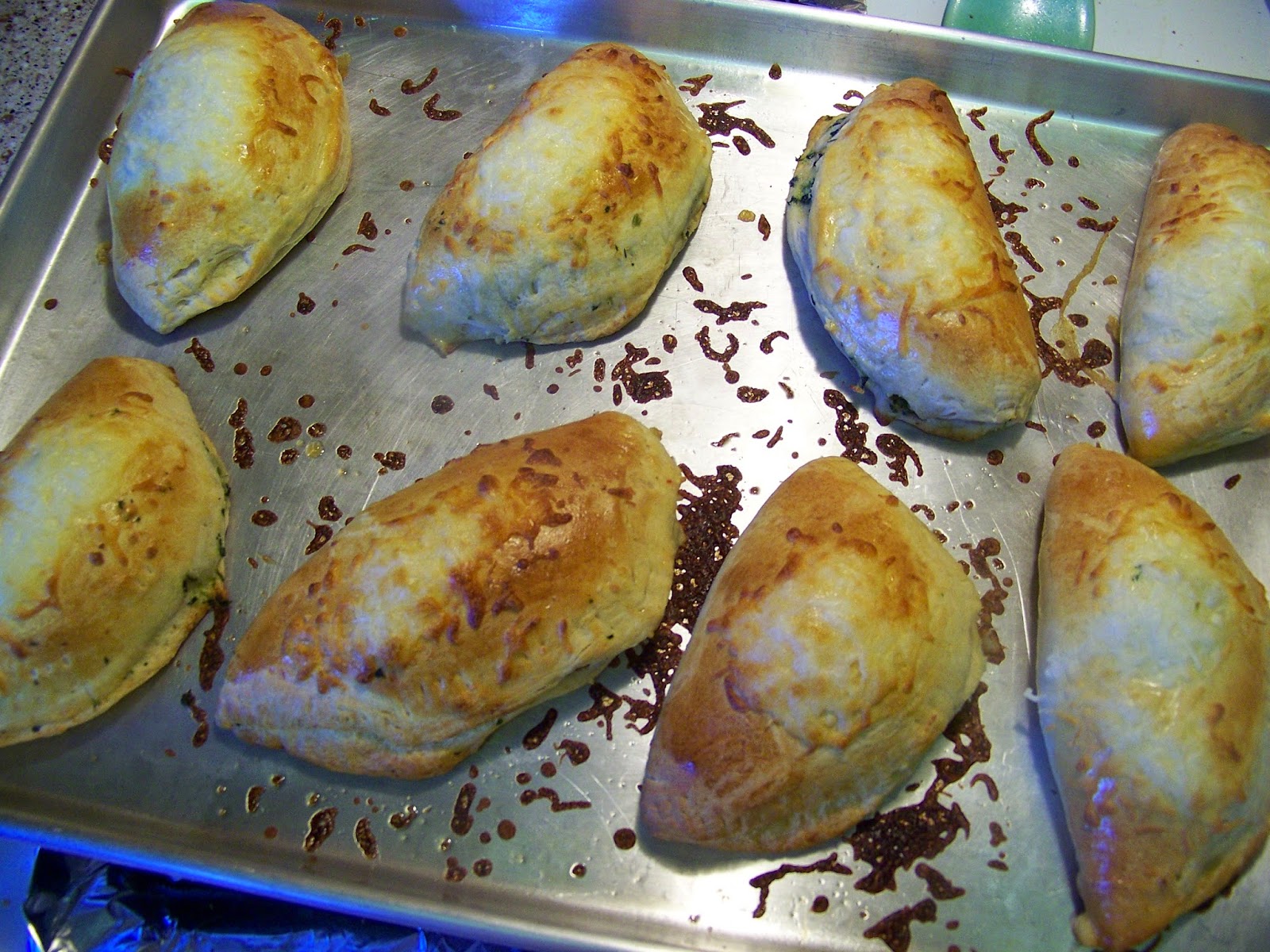Kitchen Simmer: Spinach and Ricotta Stuffed Pockets