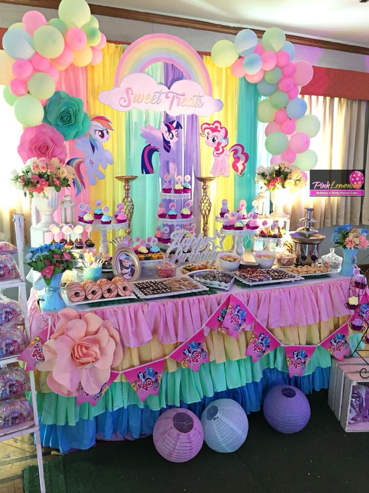 Little Pony themed Birthday Party