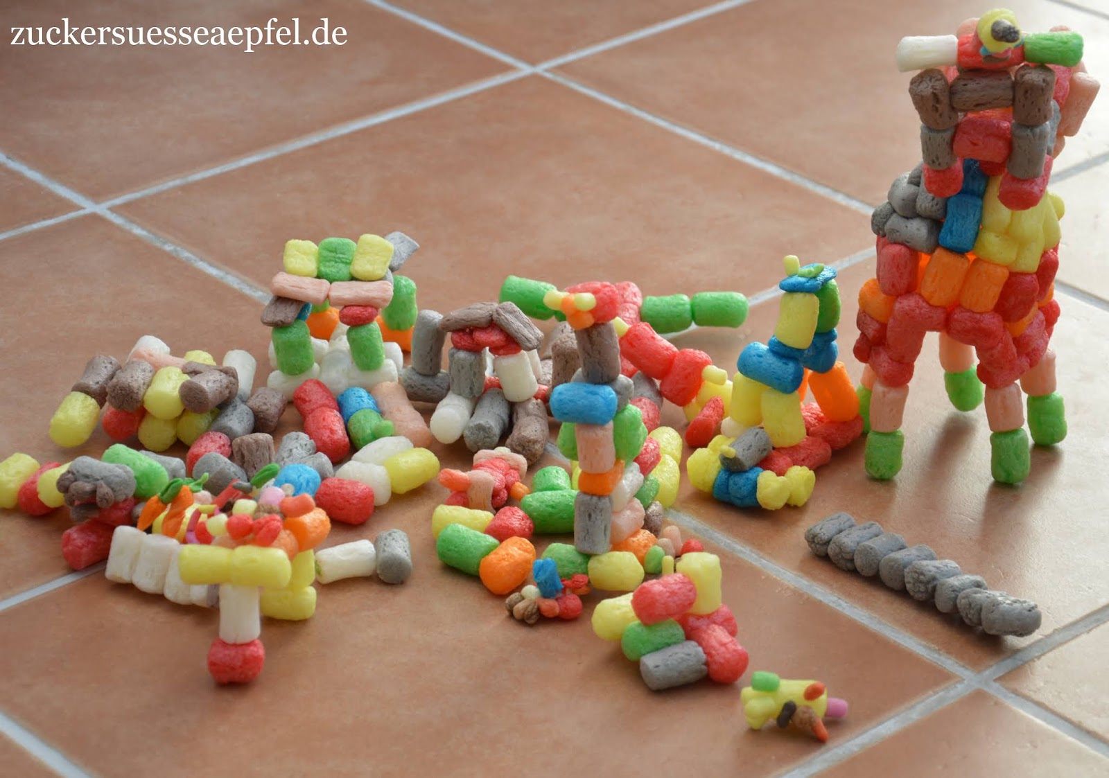 Kreativer Bastel- und Spielspaß mit Playmais und eine besondere ...