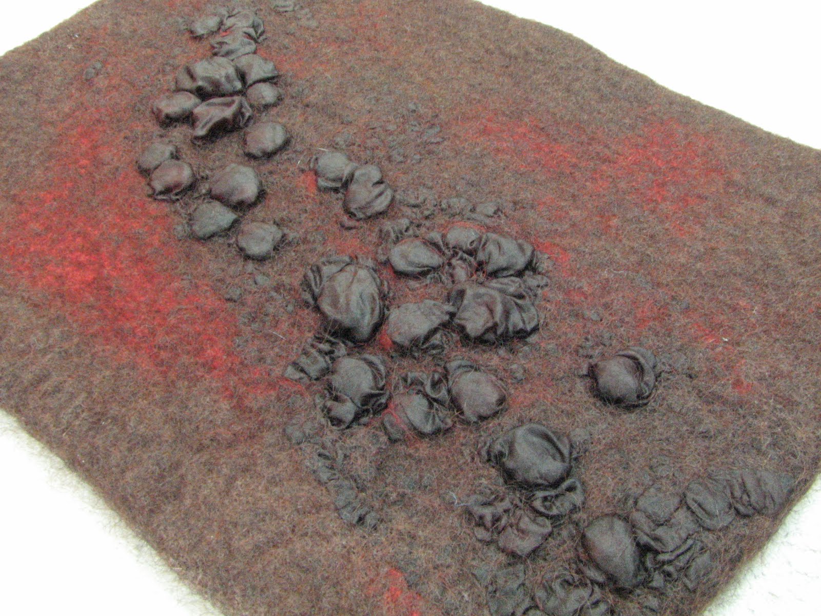 ANDREA GRAHAM : bag...felting, fulling, finishing.