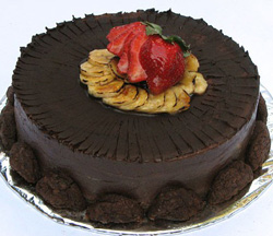 Retete Tort: Retete Tort cu mousse de Ciocolata si Fructe