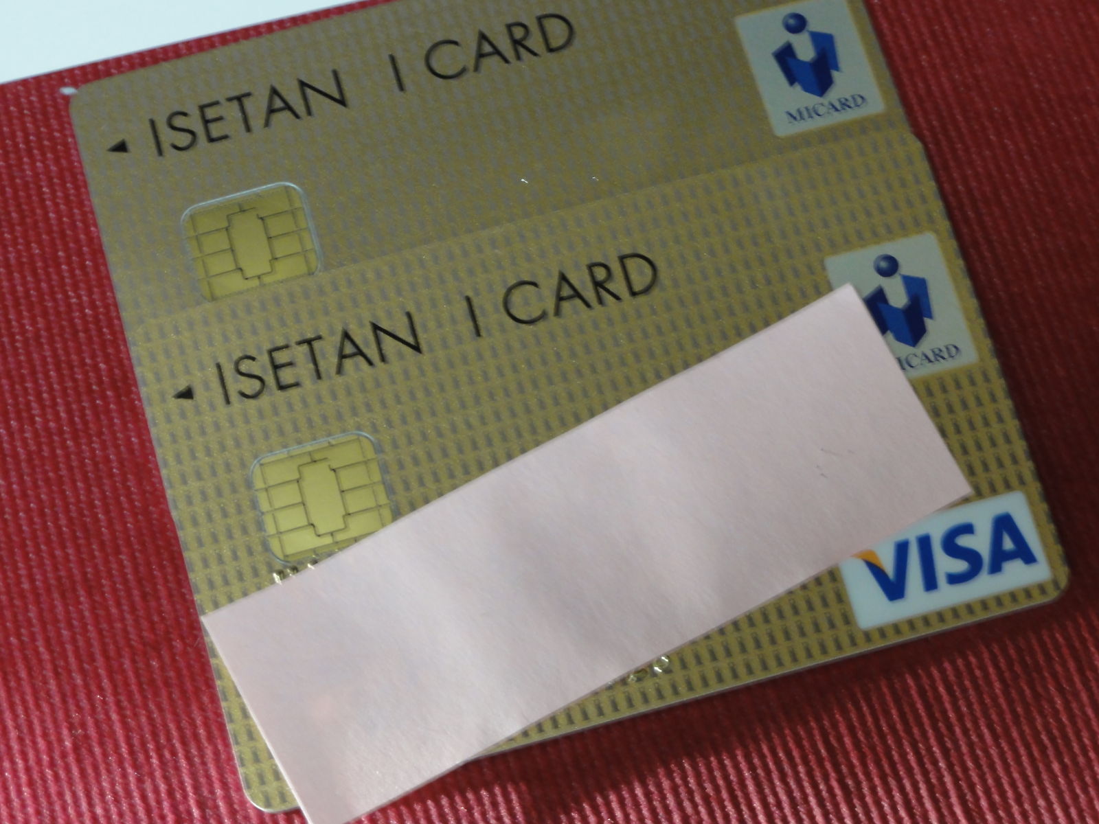 ISETAN I CARD GOLD 到着 / ロスジェネ世代のマイレージライフ