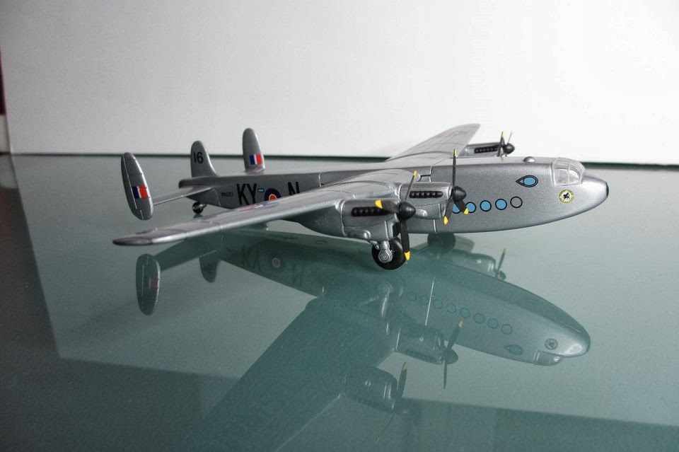 1/144 airbattle: 1/144 Avro York - by Corgi