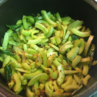 Sri Lankan Snake Gourd (Pathola) Curry