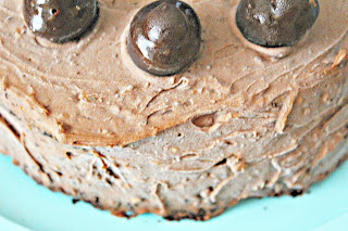 The Bleu Goose: Buon Giorno, Baci Cake!