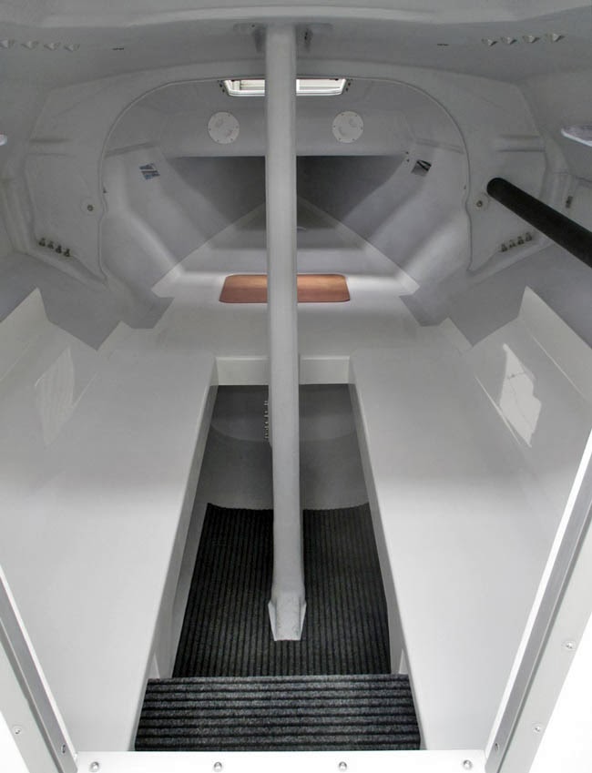 Trimaran Projects and Multihull News: Production Farrier F-22 ...