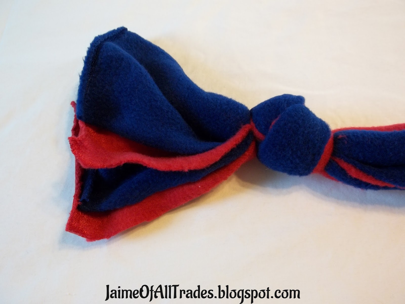 Jaime of All Trades: DIY Heavy-Duty Fleece Rope Dog Toy