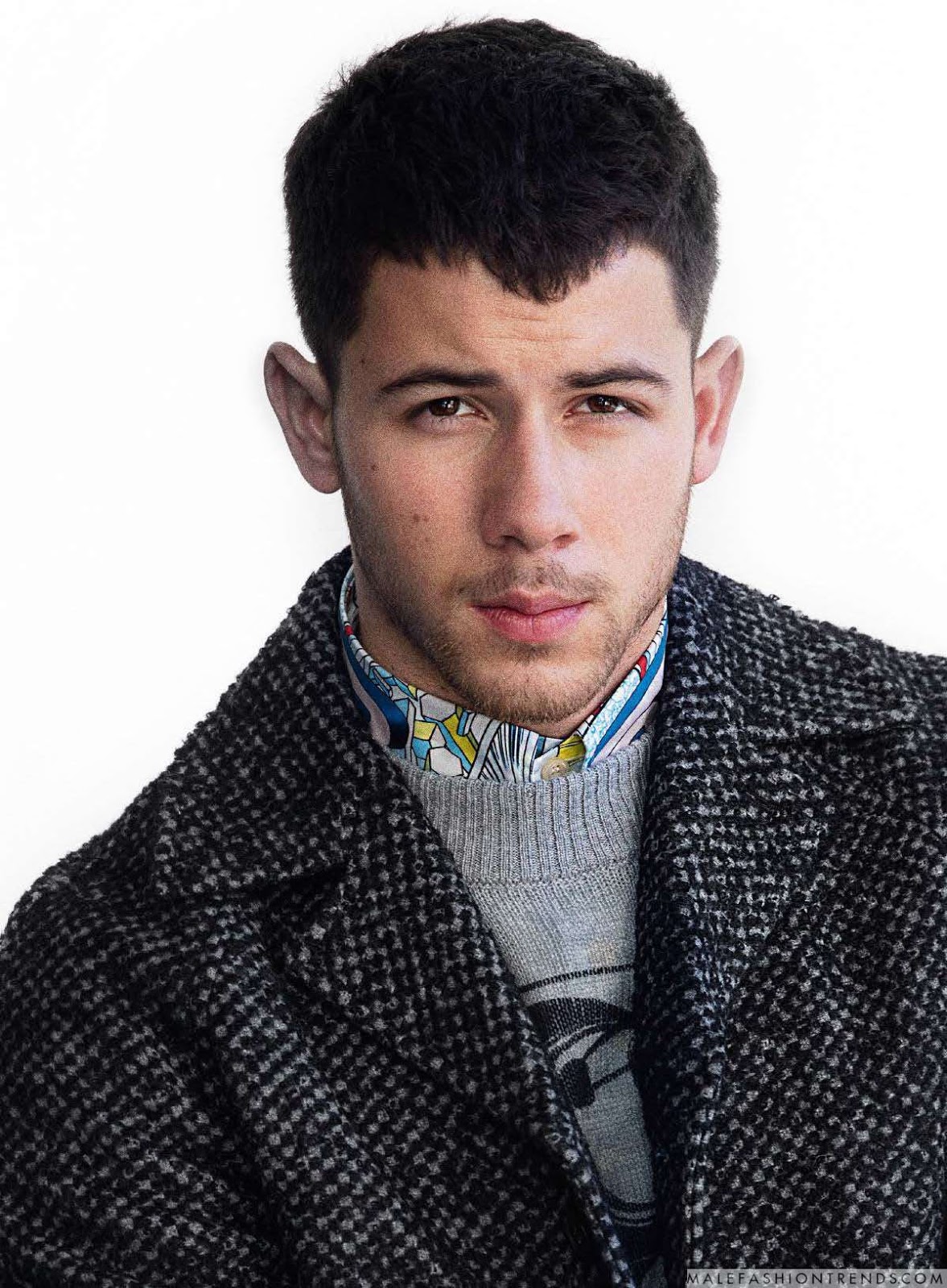 Nick Jonas posa para GQ Tailandia en fotos de Mitchell Nguyen McCormack