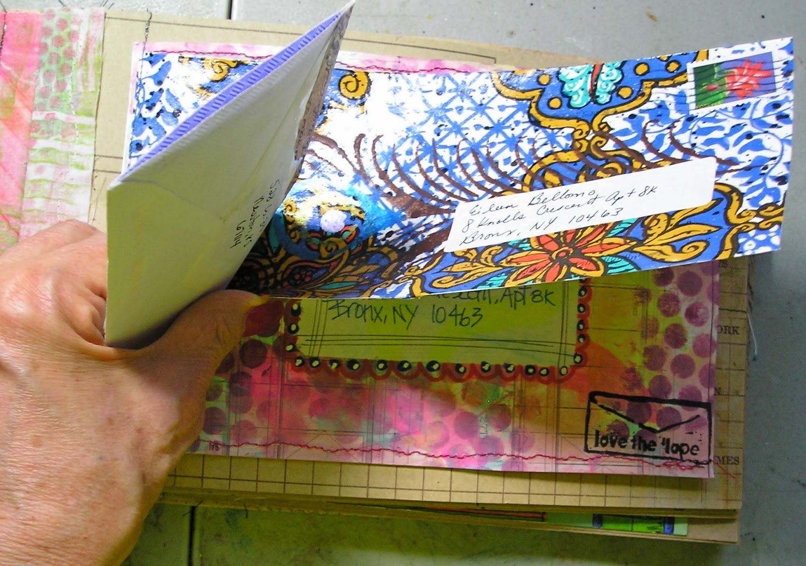 artsaveslives: A Very Happy Mailbox.....