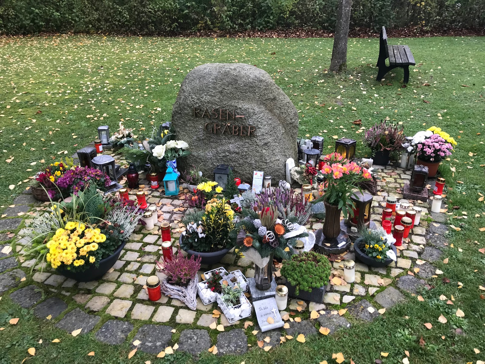 Florida Coalcracker Chronicles: Today We Went to the Bitburg Cemetery ...