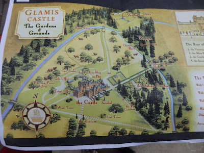 2 On the Road: Scotland - Glamis Castle