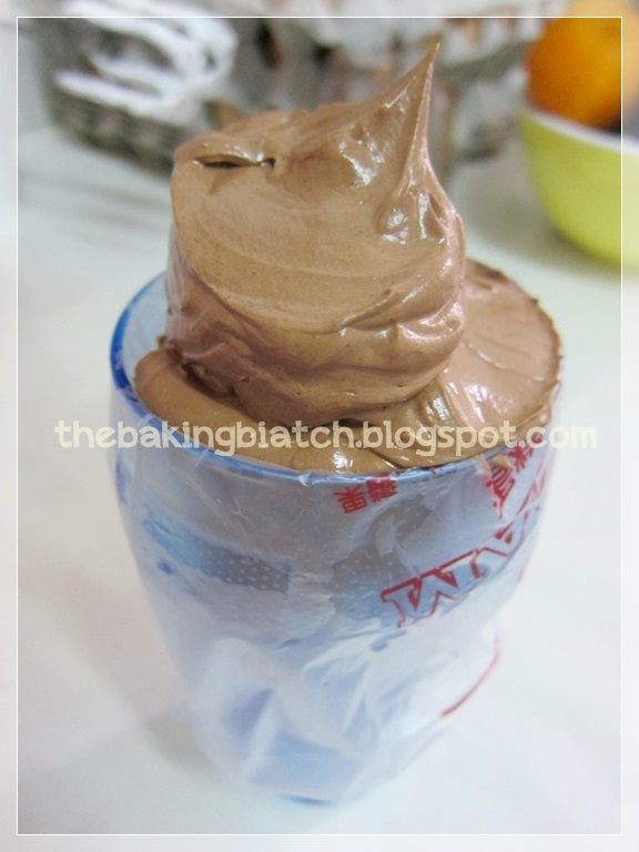 The Baking Biatch || by Cynthia Lim: Mini Easy Dark Chocolate Mousse Cups
