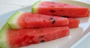 Eat Watermelon It Lowers Blood Pressure - Keeps Heart Healthy ...