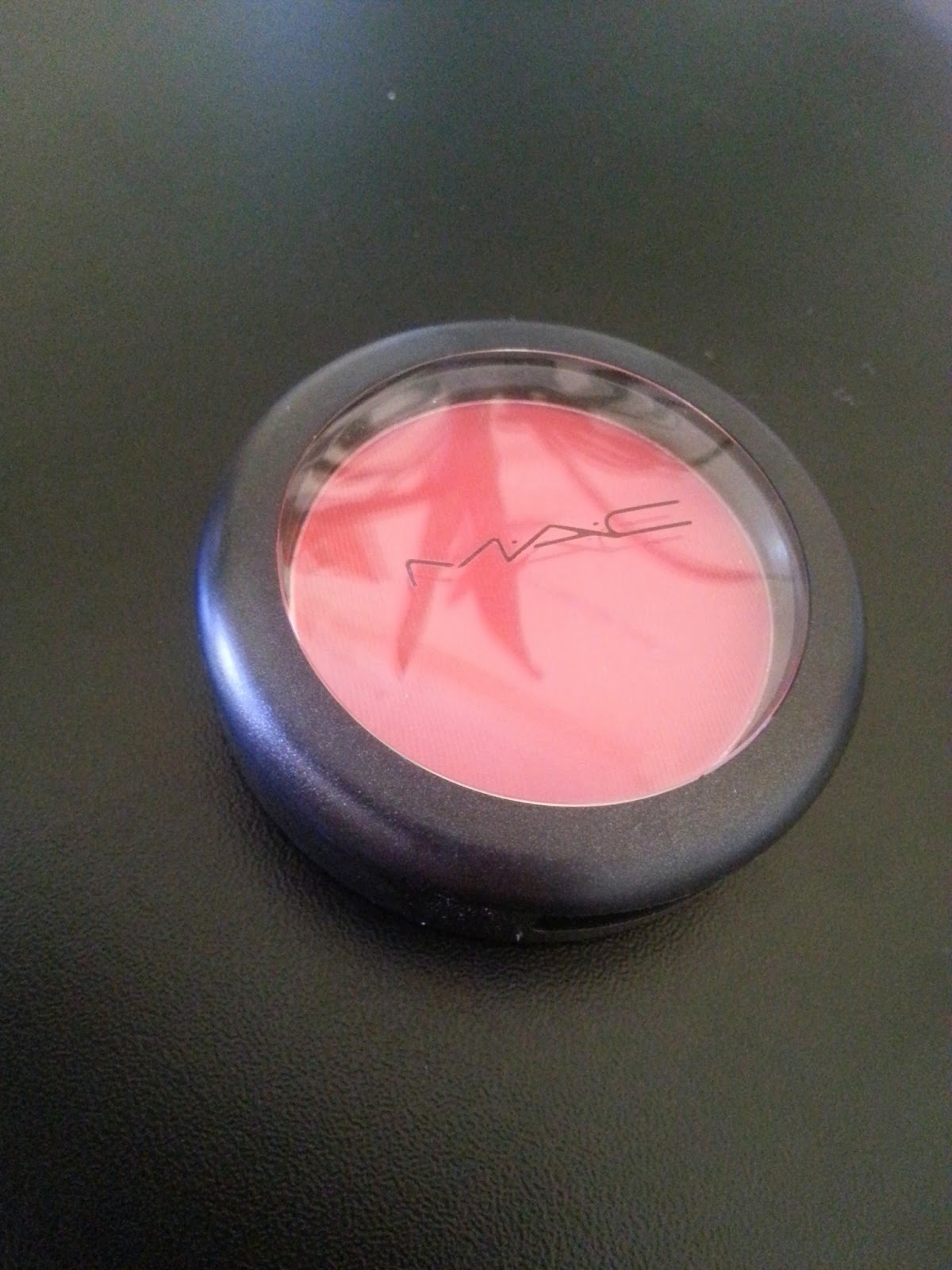 KOZMETİK HİKAYELERİ: Mac Frankly Scarlet Powder Blush