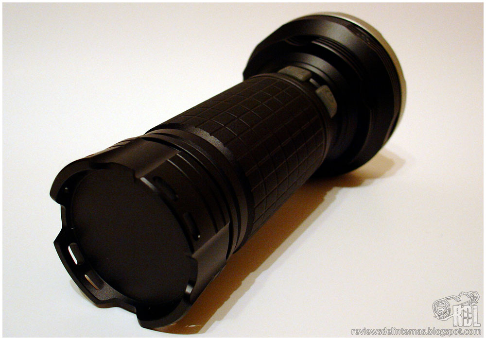 Reviews de Linternas: FENIX TK75