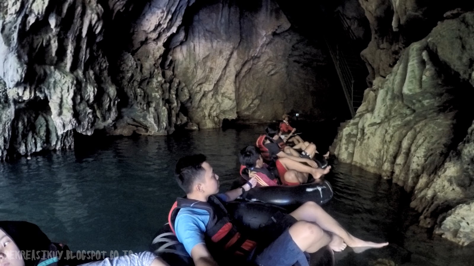 Wisata Tubing di Goa Pindul Yogyakarta | REVIEW