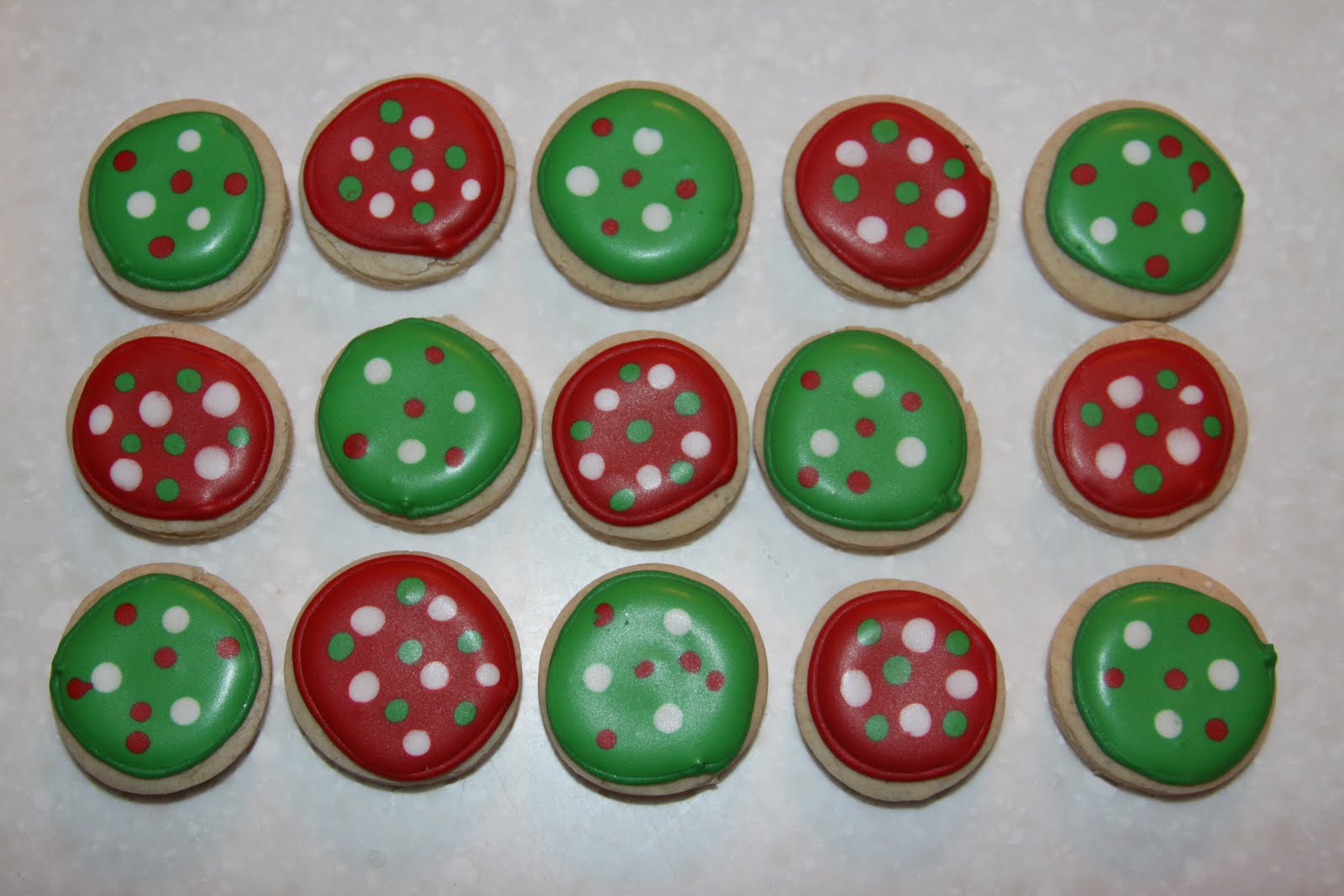 Jen's Sweet Sensations: Mini Christmas Cookies