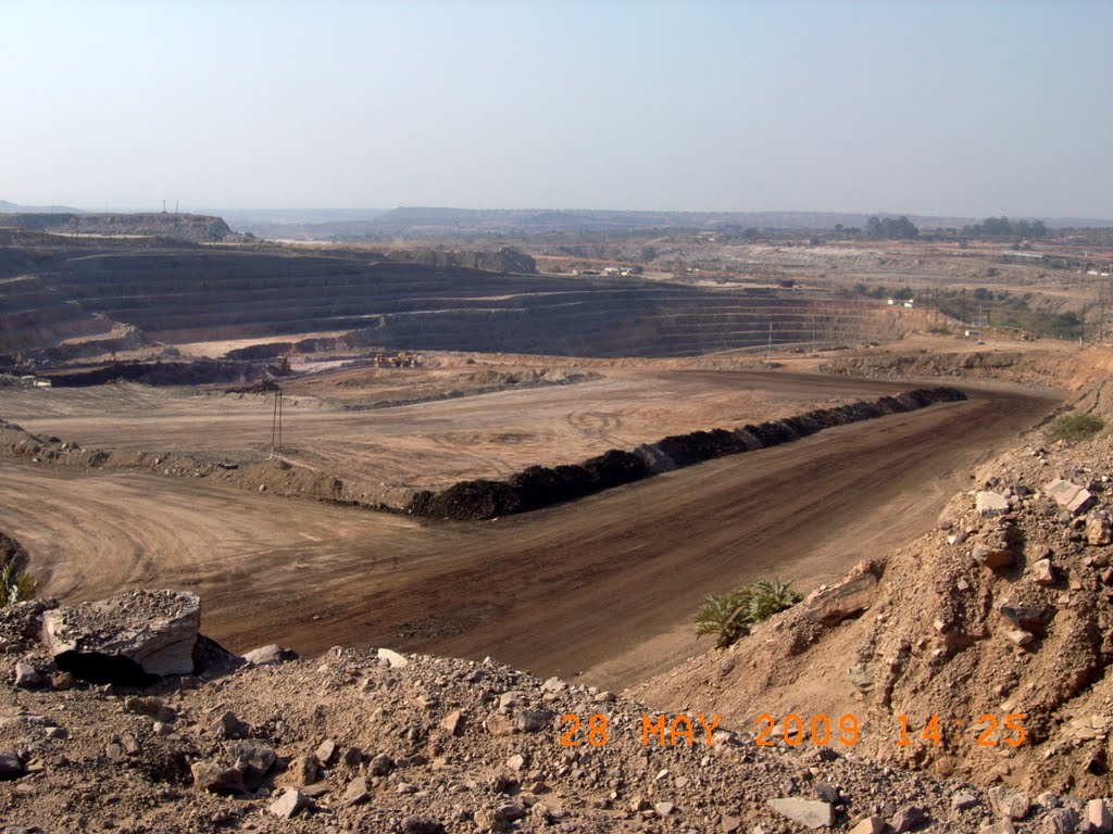 Minerais, Rochas e Fósseis: MINA MUSONOI - REPLÚBLICA DEMOCRÁTICA DO CONGO