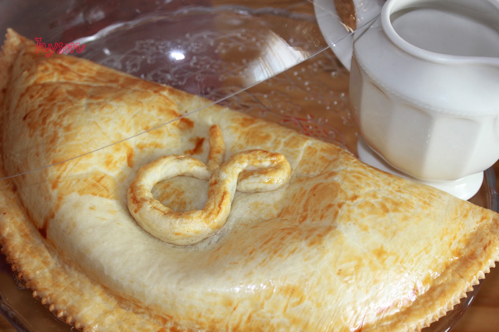 Heidi y sus monerías: Calzone dulce de manzana, crema y canela