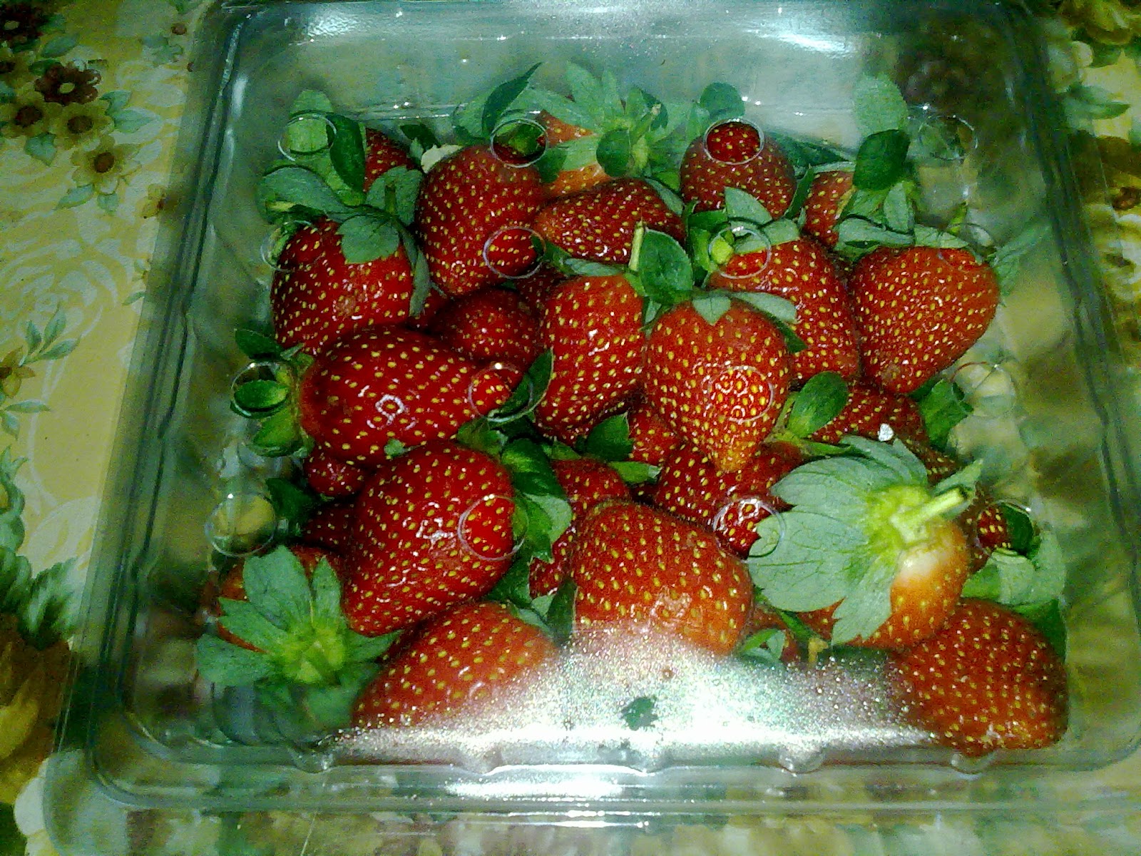 Cheq Da: STRAwberi Oh strawBeri...