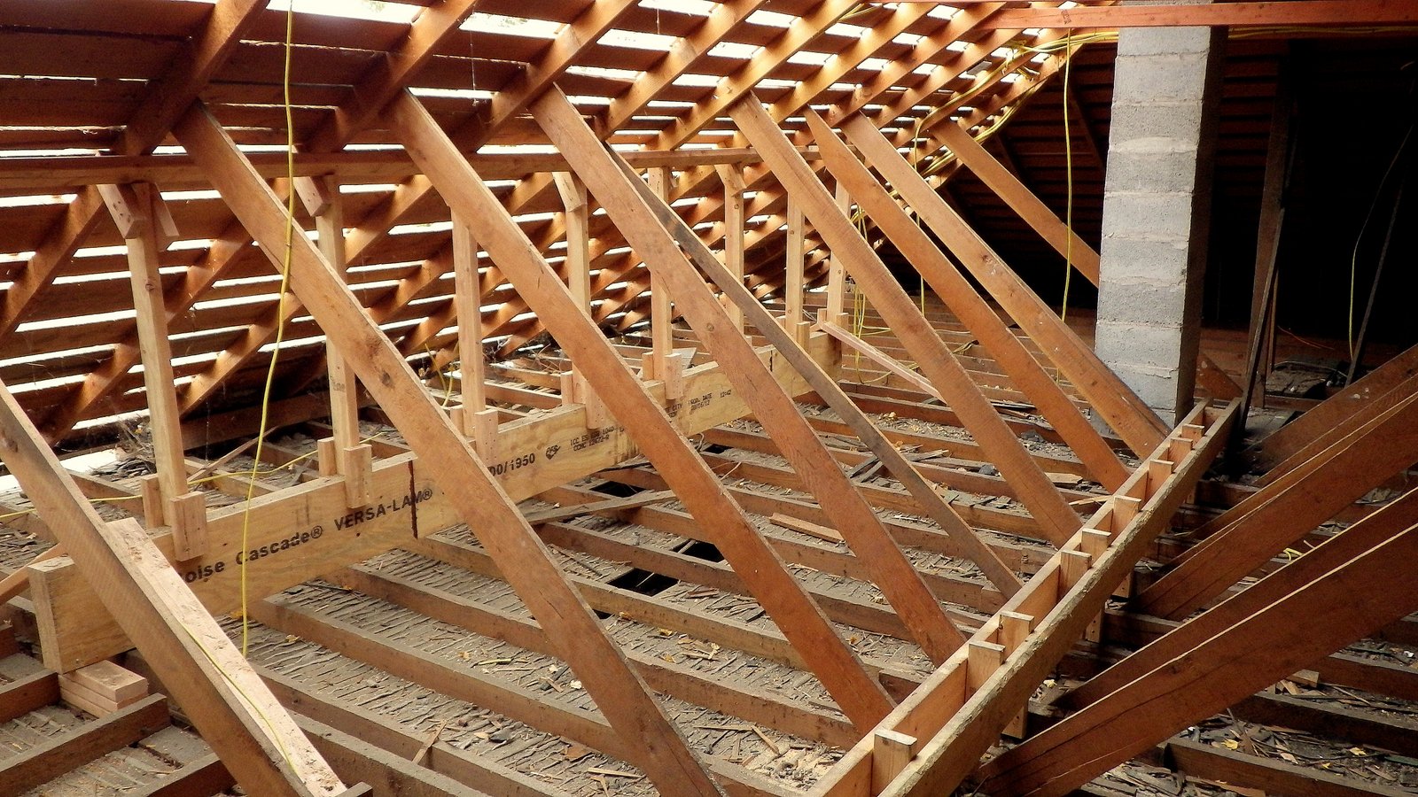 Jacking Up Sagging Ceiling Joists | Shelly Lighting